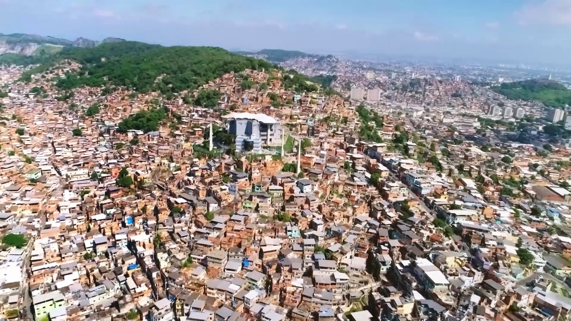 Vista Aérea do Complexo do Alemão - Imagin